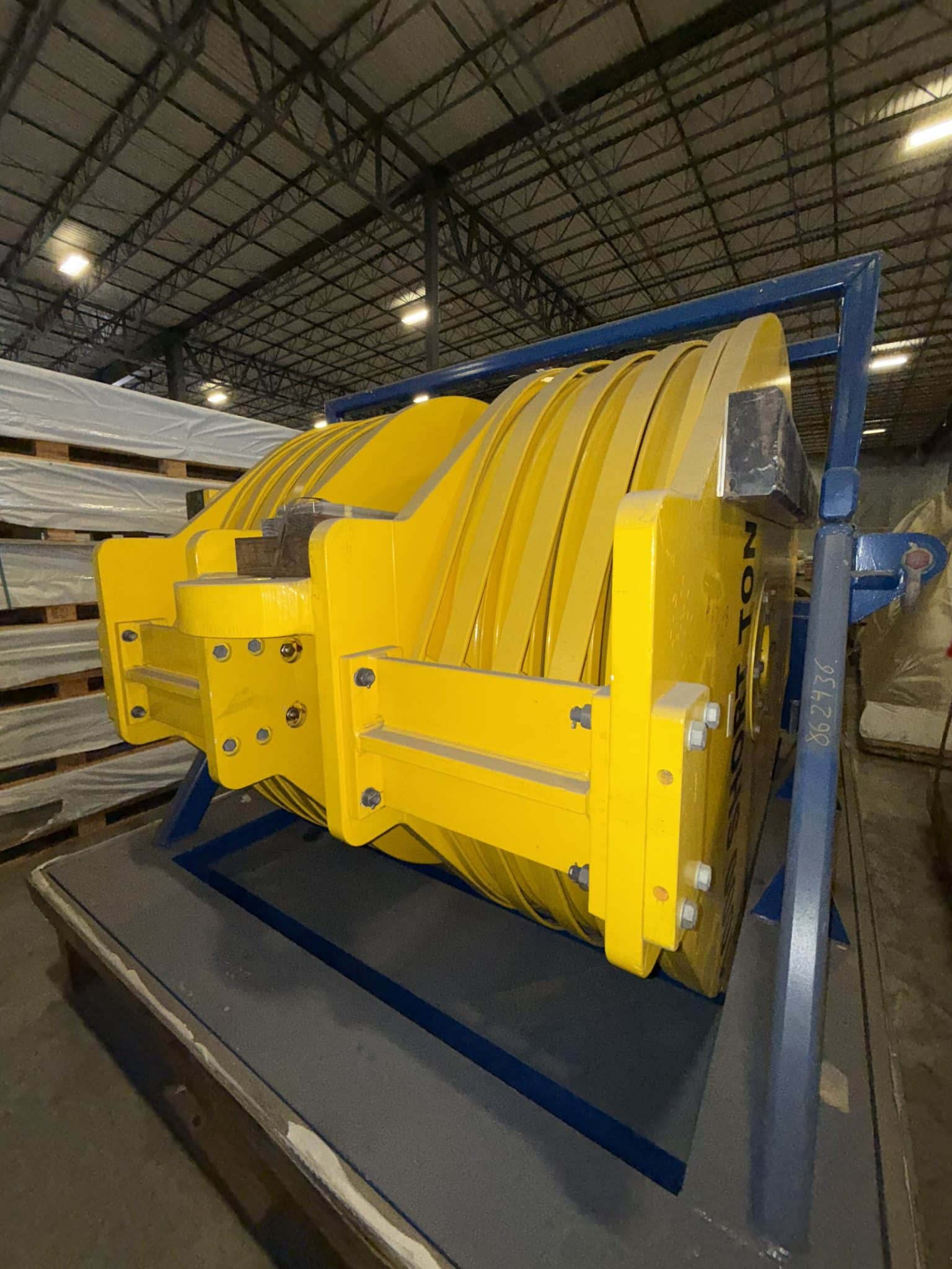 HANDLING/TRAVELING EQUIPMENT - Oil The Woodlands Group | Equipment