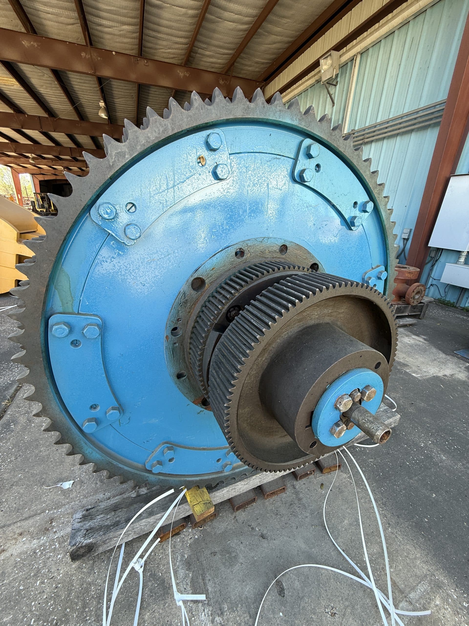 1625 National Drawworks DrumShaft - Oil The Woodlands Group | Equipment