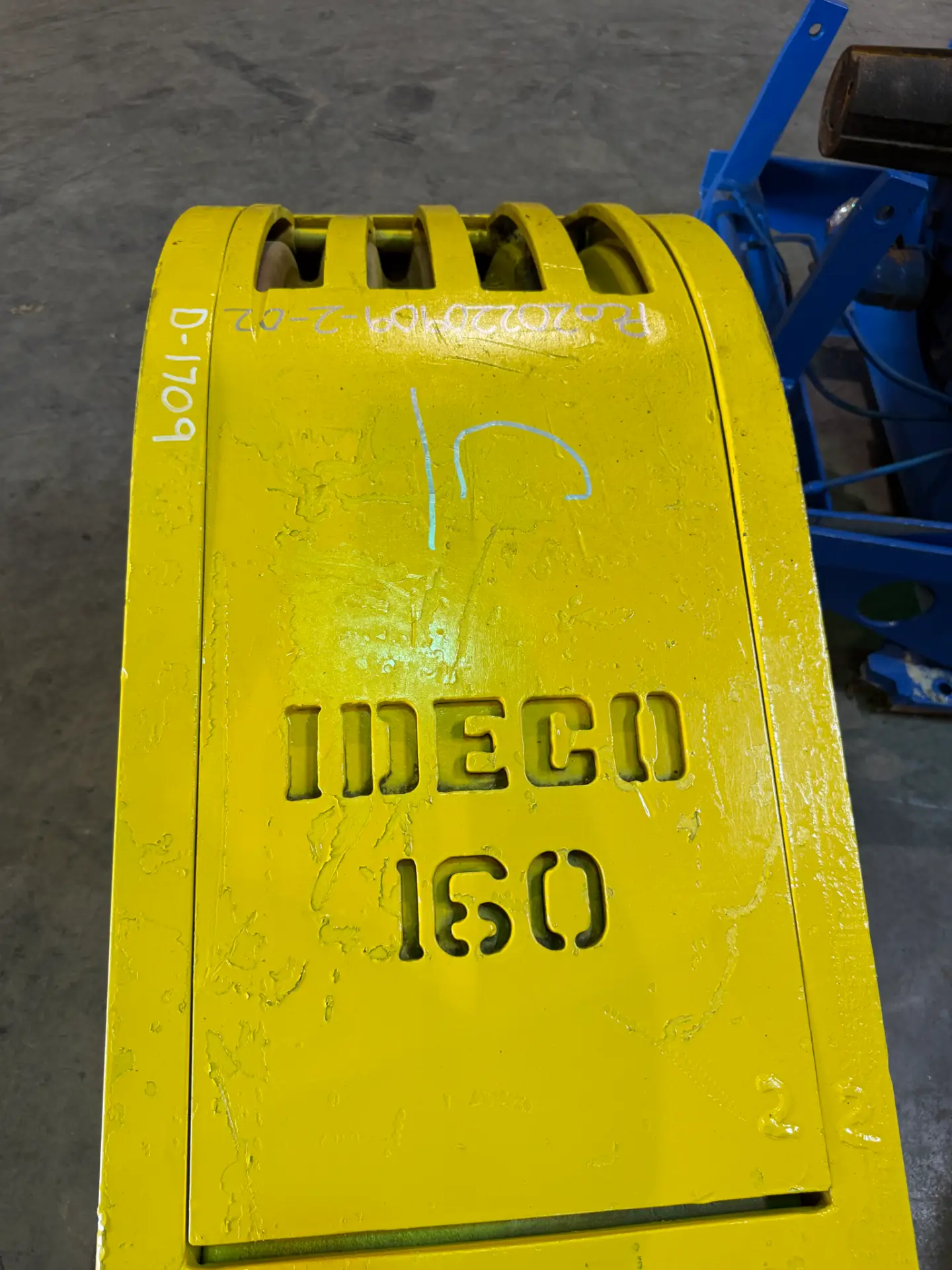 Ideco Traveling Block 350 - Oil The Woodlands Group | Equipment