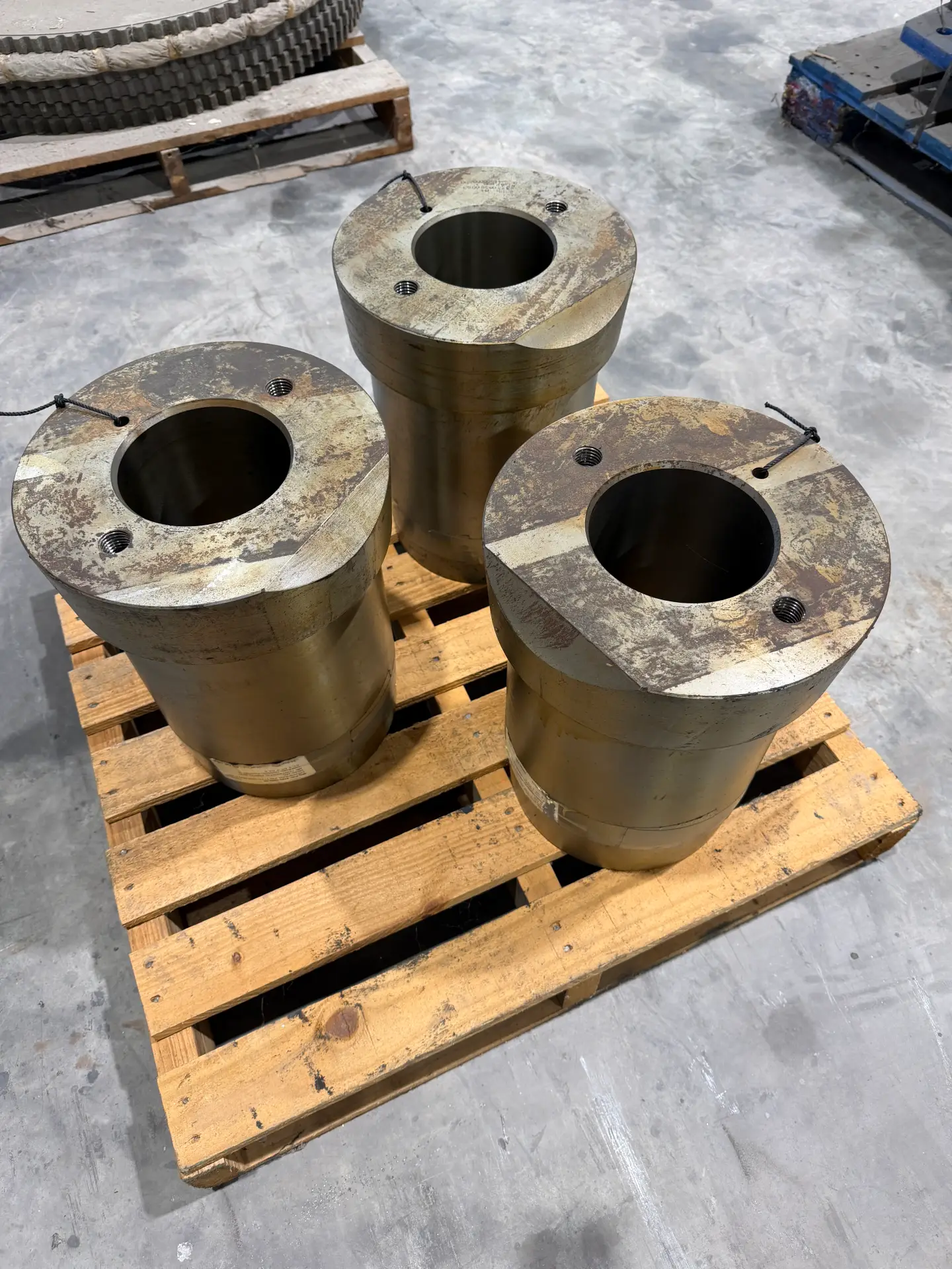 FC2200 Mud Pump Crosshead Pins Surplus New QT-3 - Oil The Woodlands ...