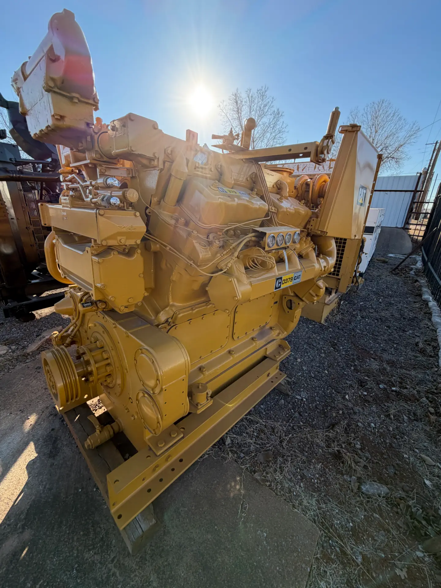 D379 CAT engine - Oil The Woodlands Group | Equipment